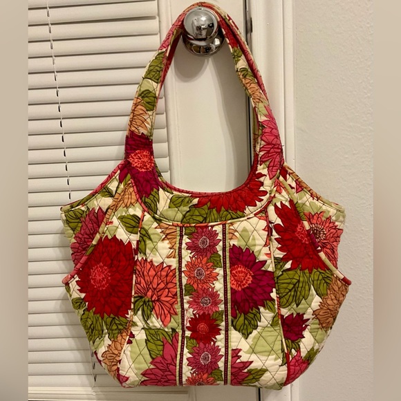 Vera Bradley | Bags | Vera Bradley Hello Dahlia Side By Side Floral ...